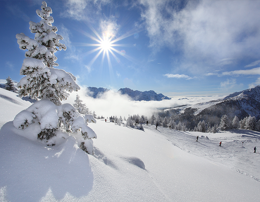 Skiing at Folgarida-Marilleva - Hotel Monte Giner